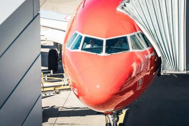 copilot 生成的圖片 可以商用嗎？ – 代筆小姐 MissDebbie │ 天命事業教練